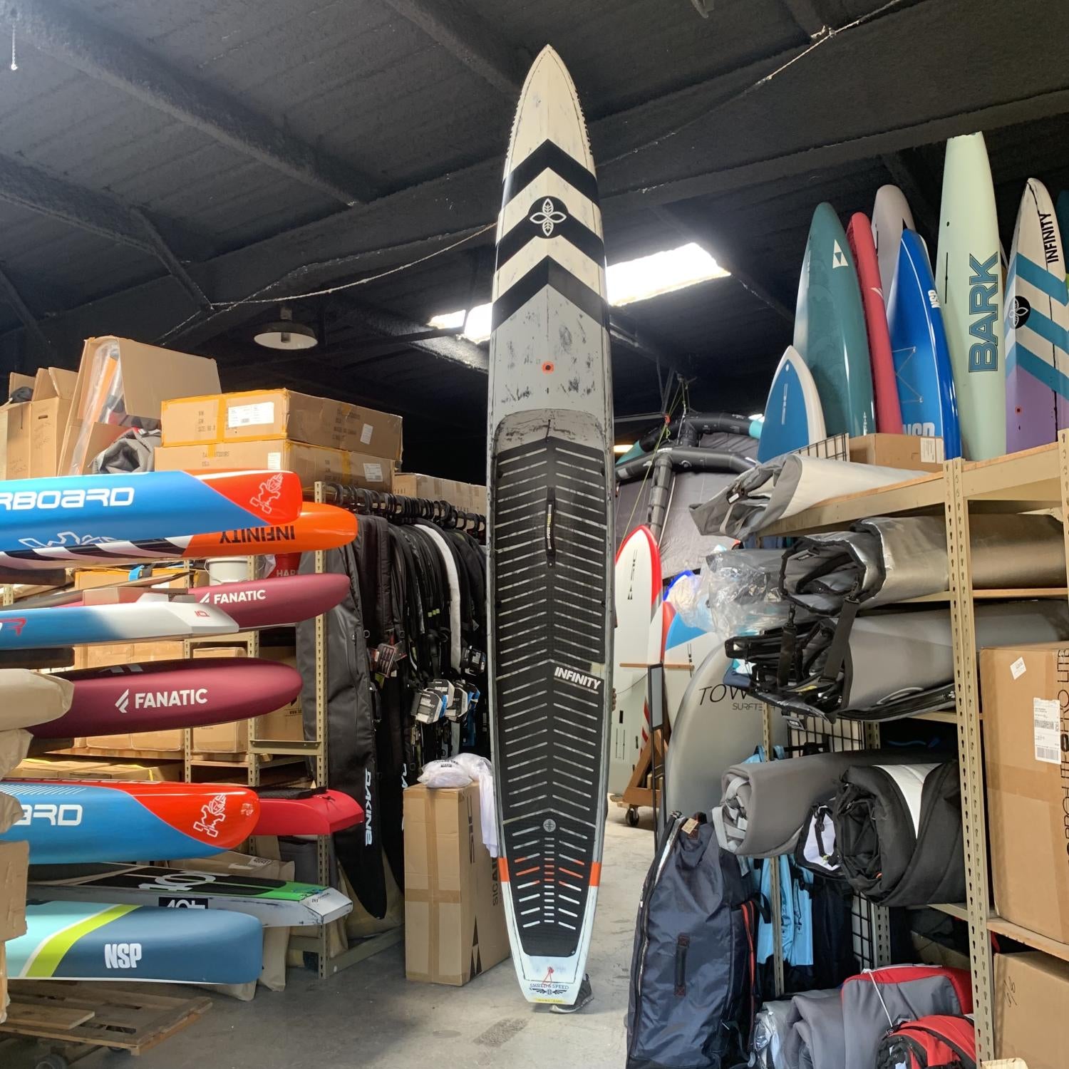 Infinity Blackfish Dugout 14' x 23" USED – Gorge Performance